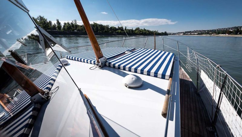 Thetis premium private boat rental - Budapest Yacht Rental